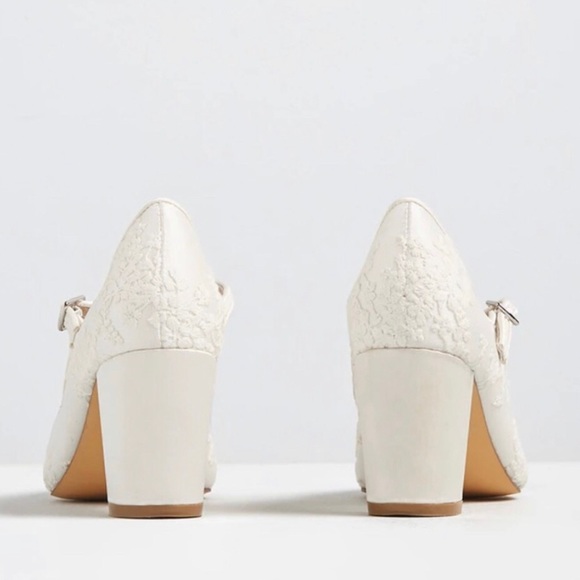 chelsea crew | Shoes | Bnib Modcloth Chelsea Crew Embroidered Mary Jane ...